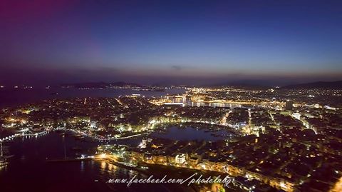Πασαλιμάνι & Μικρολίμανο απο ψηλά by night [video] | PireasPiraeus ...