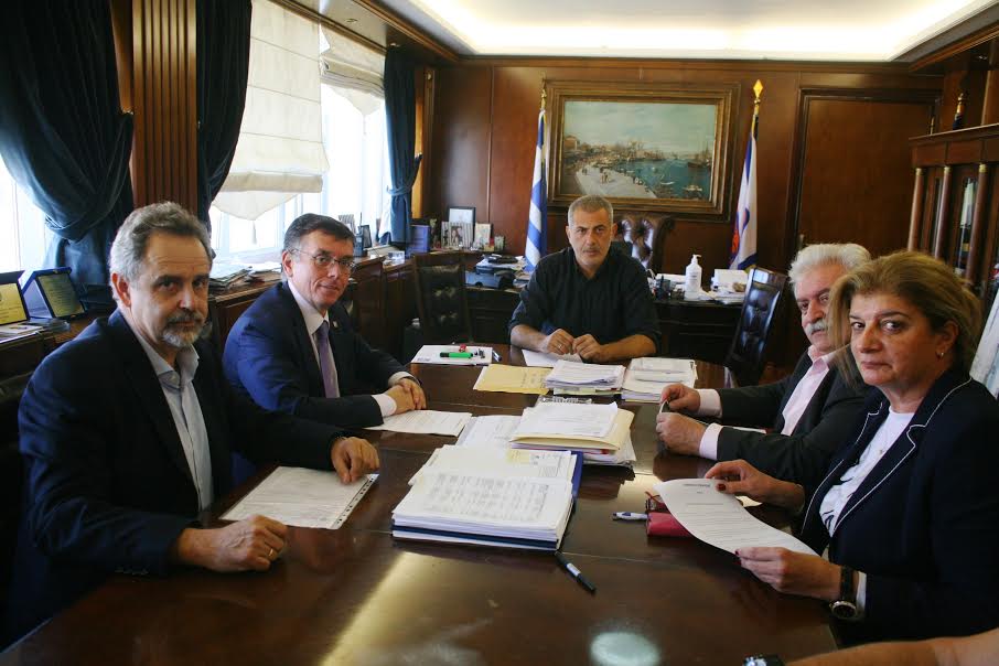 Σύμφωνο συνεργασίας υπέγραψαν Δημος και Πανεπιστήμιο Πειραιά ...