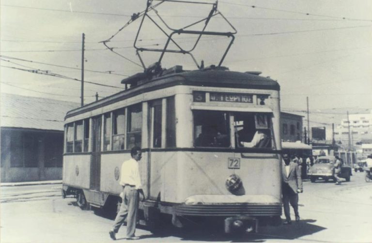 Στον Πειραιά με το παλιό το τράμ [photos] | PireasPiraeus . the web