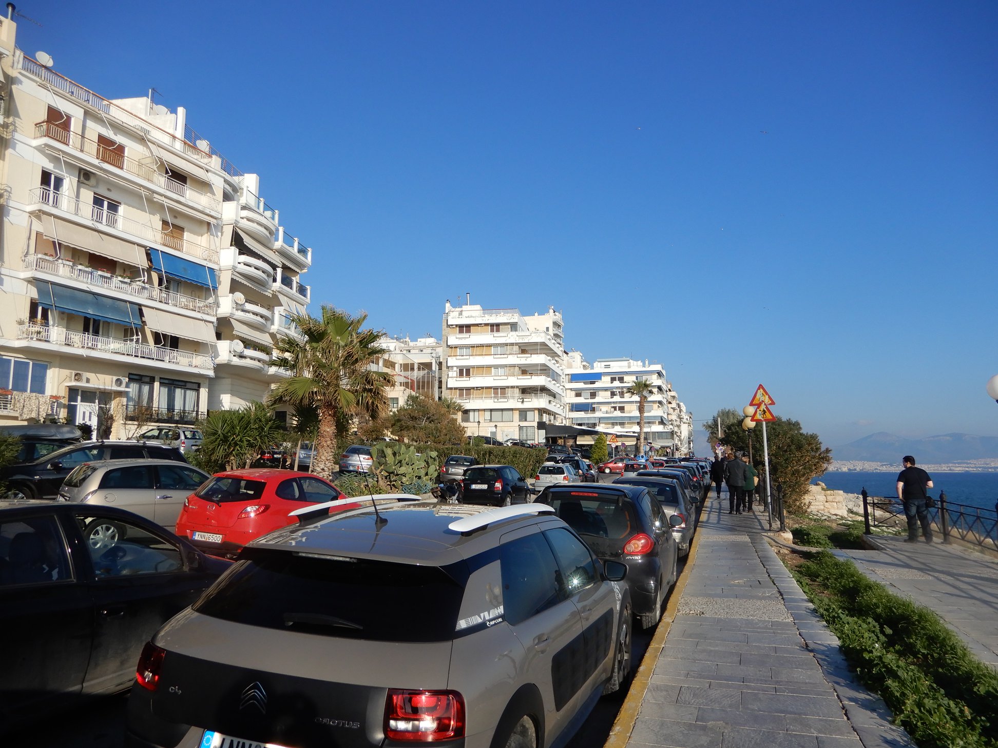 ΠΕΙΡΑΙΚΗ : Οι οδηγοί και το parking του Σαββατοκύριακου ...