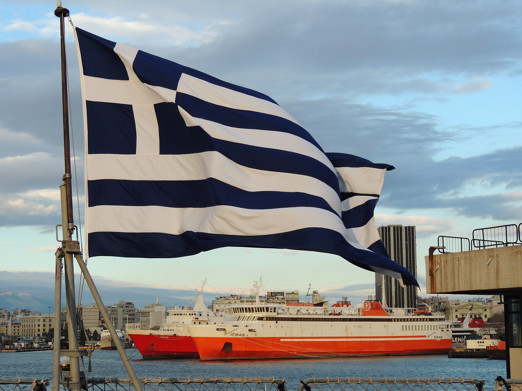 Διαδικτυακό κάλεσμα για την 25η Μαρτίου : Η σημαία στα μπαλκόνια και ...