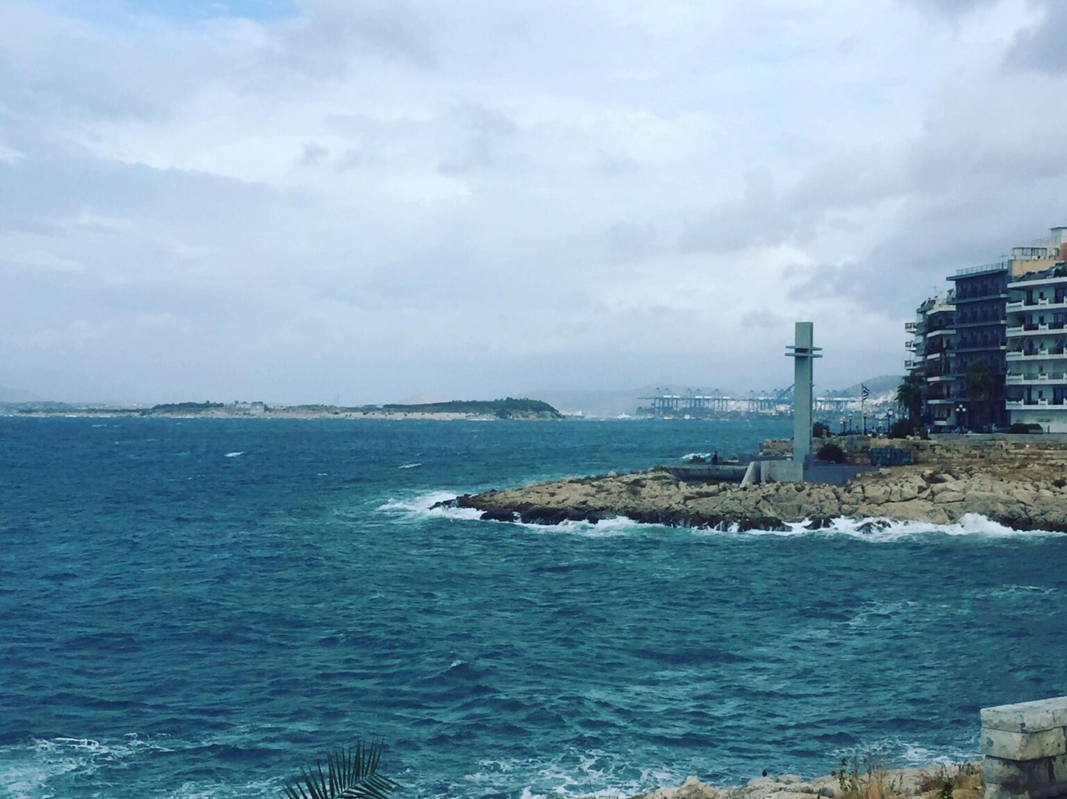 Άφιξη Ε/Γ-Ο/Γ Πορφυρούσα στο λιμάνι του Πειραιά | PireasPiraeus . the web