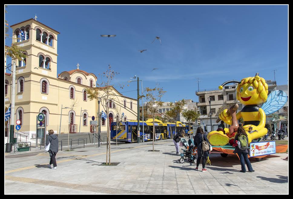 Με άρματα και χωρίς πληρώματα το 27ο Καρναβάλι Δήμου Νικαιας-Αγ.Ι ...