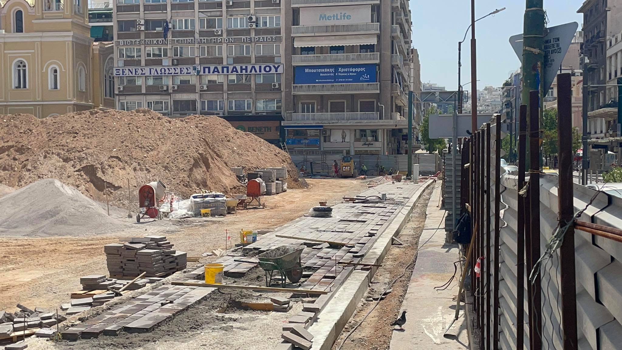 Δημοτικό Θέατρο : Ήρθε η ώρα της ανάπλασης της πλατείας πάνω απο το ...