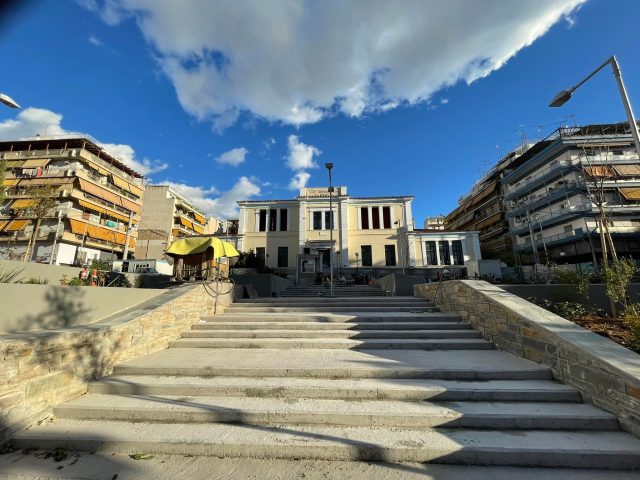 Σχεδόν έτοιμη η πλατεία Δηλιγιάννη [video] | PireasPiraeus . the web
