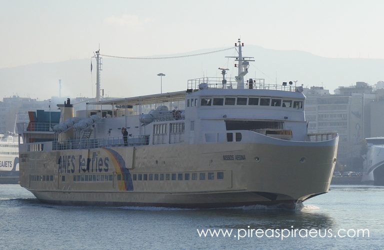 ΝΗΣΟΣ ΑΙΓΙΝΑ : Ξεκίνησε το νέο πλοίο της ΑΝΕΣ στην γραμμή Πειραιάς ...
