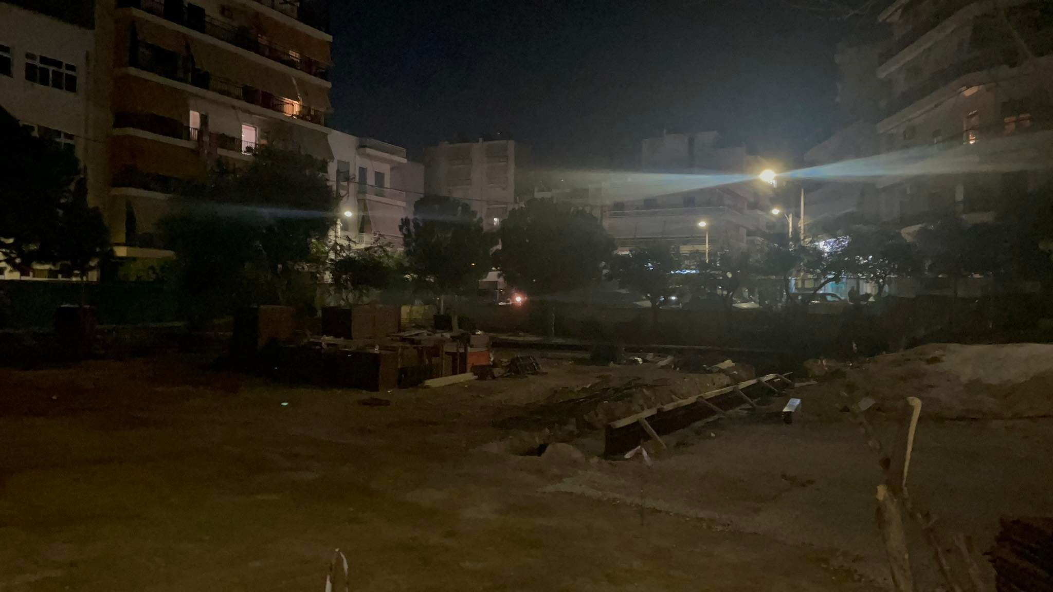 Πλατεία Καρπάθου : Συνεχίζεται η ανάπλαση/ανακατασκευή της πλατείας ...