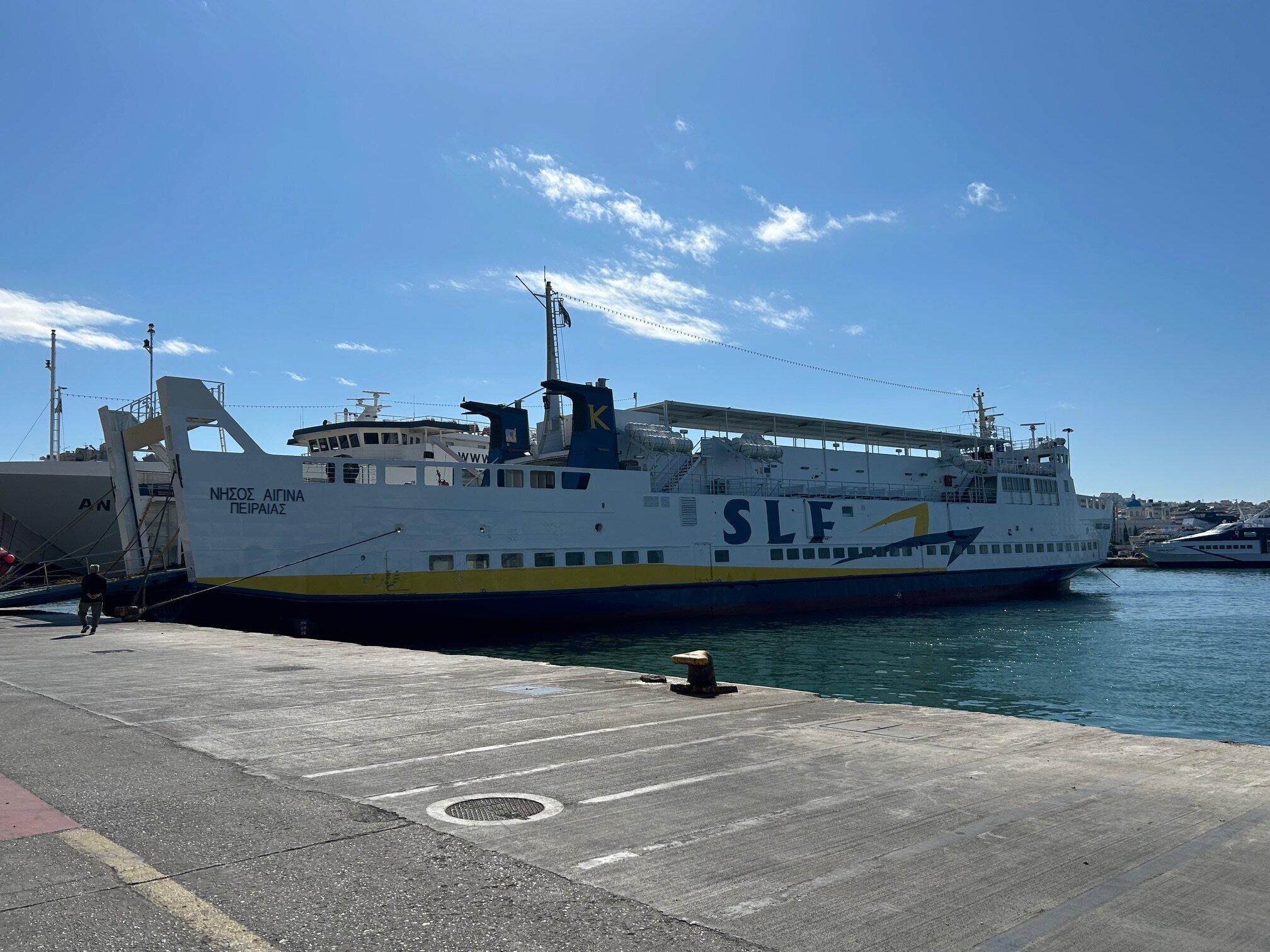 ΝΗΣΟΣ ΑΙΓΙΝΑ : Με νέα εταιρία και χρώματα απο τις 14 Μαρτίου στη γραμμή ...