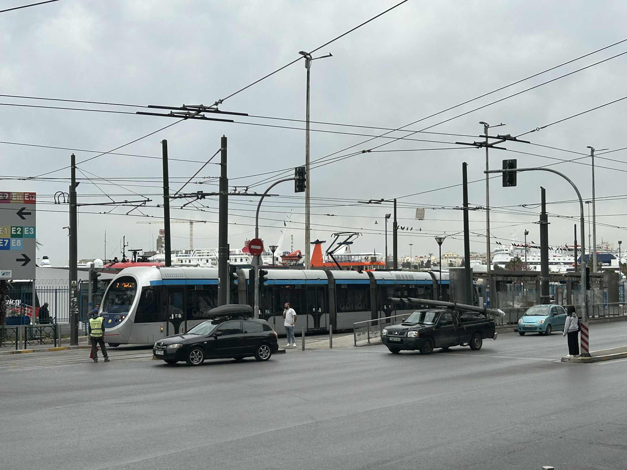 Τραμ Πειραιά: Μέχρι την άνοιξη θα τερματίζει στη στάση "ΑΚΤΗ ΠΟΣΕΙΔΩΝΟΣ ...